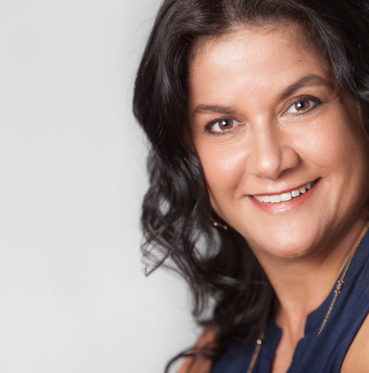 STRATEGIC STORYTELLING FOR PUBLIC SPEAKING – Retreat & Learn